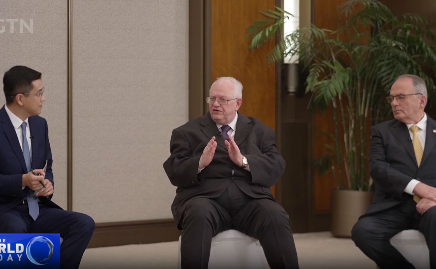 European Communist leaders discuss prospects for socialism in Beijing ...